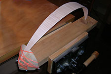 Building a medieval lute, building early instruments