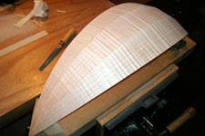 Building a medieval lute, building early instruments