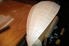 Building a medieval lute, building early instruments